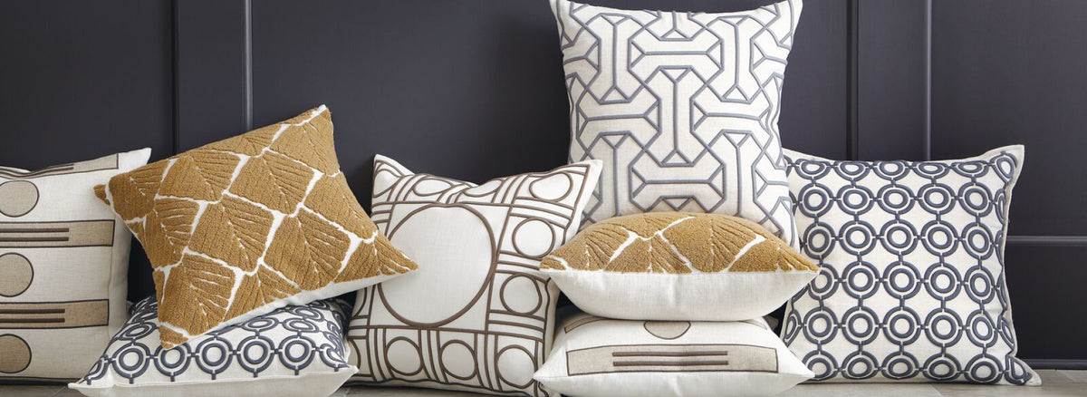 Throws Pillows & Decorative Pillows